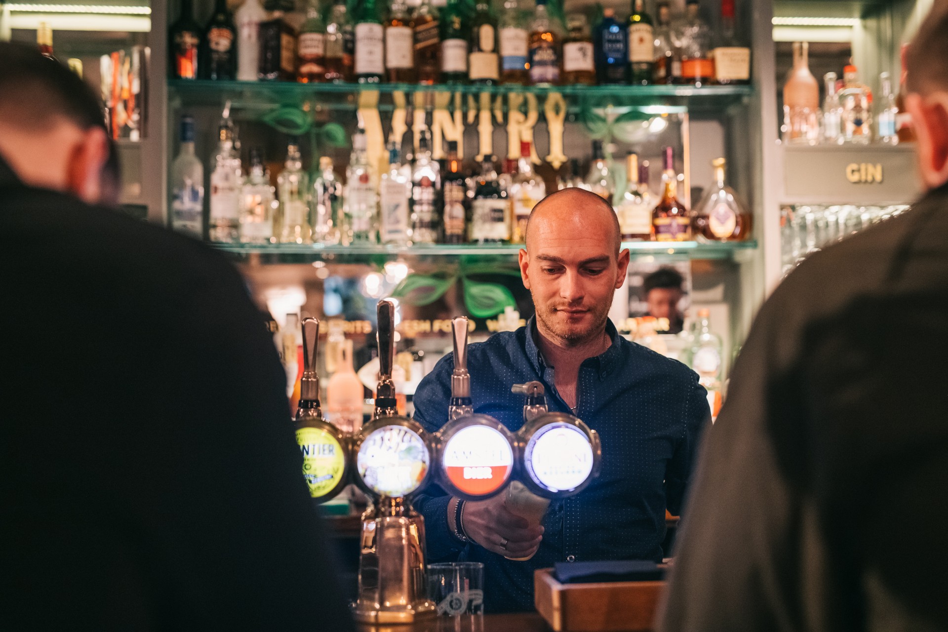 The Vintry - Fuller's Pub and Restaurant in The City of London